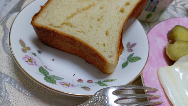 by ゆうこりん2020 : ポフベーカリー （POF BAKERY） - 千歳烏山/パン [食べログ]