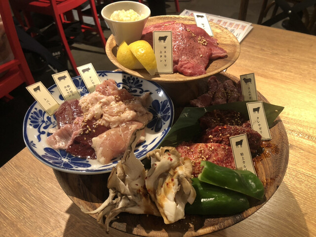 HEY MEAT - 스스키노/야키니쿠 [타베로그]