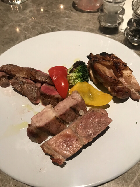 The TOWER TAVERN BAR & GRILL （ザ タワー タヴァン バー アンド グリル） - 名鉄名古屋/アメリカ料理/ネット ...