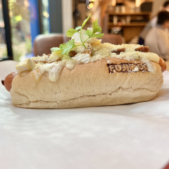 フジドッグ （FUJI DOG） - 下北沢/パン | 食べログ