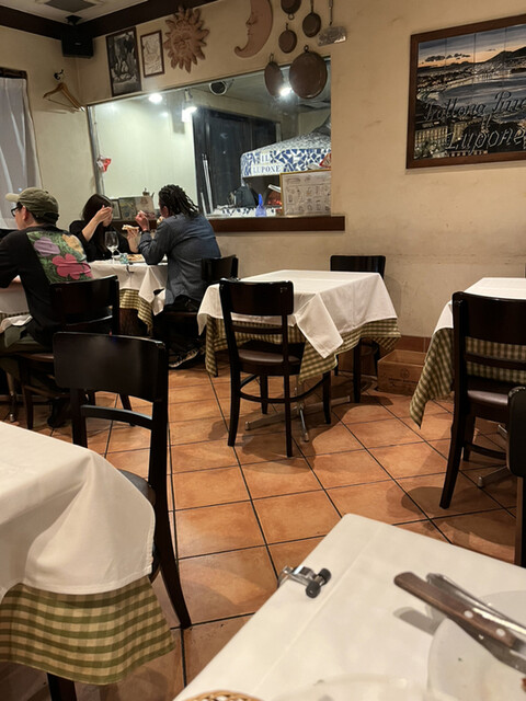 内観写真 : イル ルポーネ （il Lupone） - 中目黒/イタリアン | 食べログ