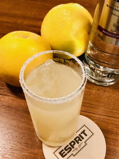 TRAD BAR ESPRIT 三宮店8Fのご予約 - 三宮（神戸市営）/バー | 食べログ