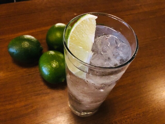 TRAD BAR ESPRIT 三宮店8Fのご予約 - 三宮（神戸市営）/バー | 食べログ