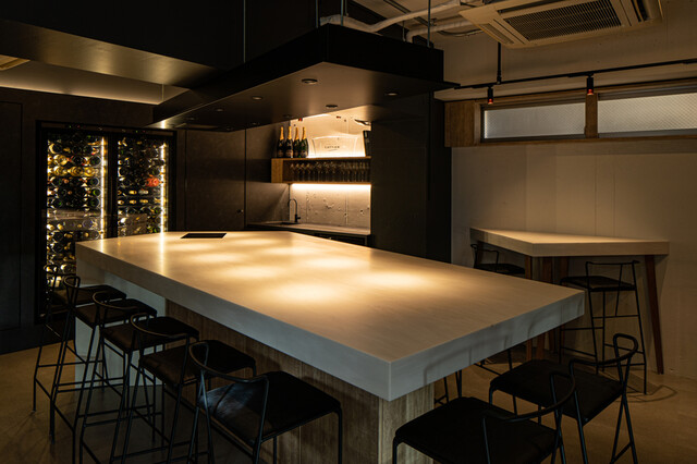 写真 : Wine Bar MERROW （ワインバー メロウ【旧店名】Champagne Bar MERROW） - 麻布十番/バー | 食べログ