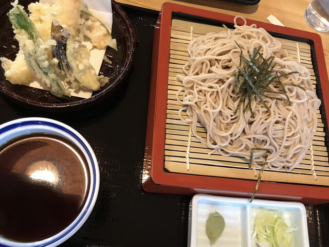 山の手温泉 食堂 - 深堀町/ラーメン | 食べログ