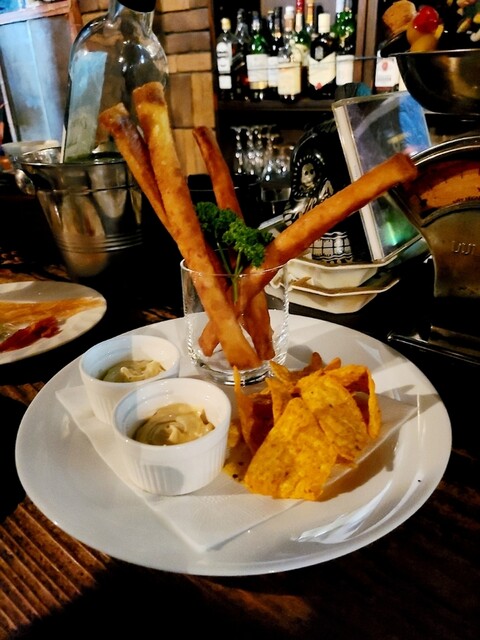 写真 : Bar Outlaw （アウトロー） - 関内/バー | 食べログ