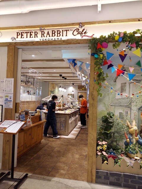 ピーターラビットカフェ 横浜ハンマーヘッド店 （PETER RABBIT CAFE） - 馬車道/カフェ | 食べログ