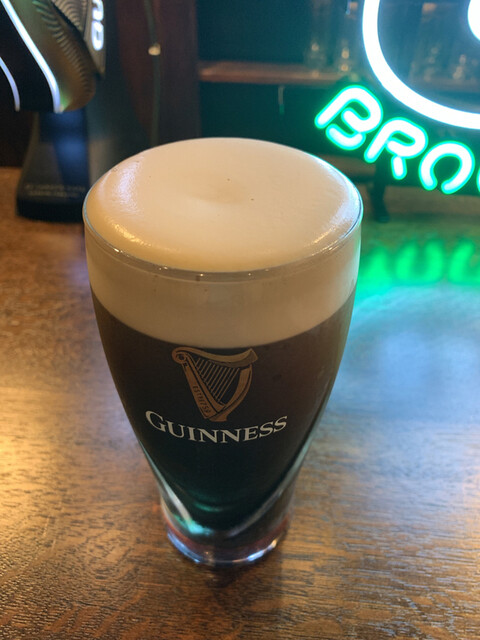 アイリッシュパブ ジニーハウス （IRISH PUB JINY HOUSE） - 別府/ビアバー | 食べログ