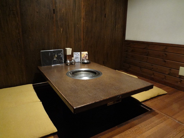 内観写真 : 焼肉 平松 - 南あわじ市その他/焼肉 | 食べログ