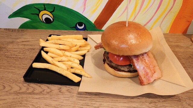 口コミ一覧 : SYASYA.BURGER & BAR （シャシャ バーガー&バー） - 東寺/ハンバーガー [食べログ]