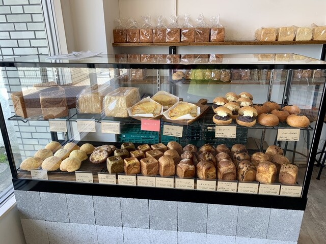 ウゾウ ブレッド&コーヒー （UZOU BREAD&COFFEE） - 甚目寺/パン | 食べログ