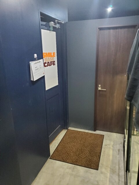 SMILE BASE CAFE 池袋店 （スマイル ベース カフェ） - 池袋/カフェ | 食べログ