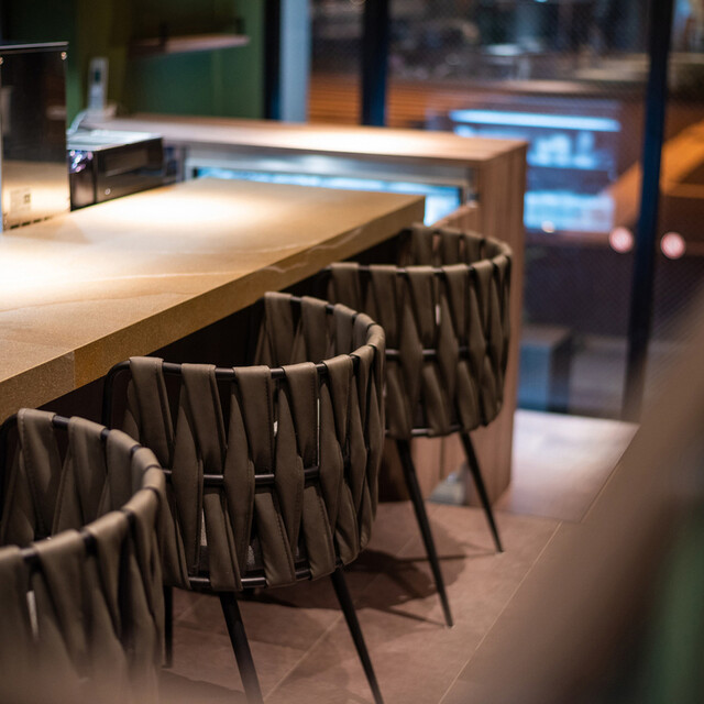 座席 : 参鶏湯 tan （sam-ge-tang tan / タン） - 神田/韓国料理 | 食べログ