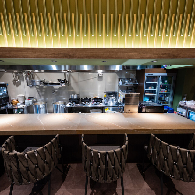 内観写真 : 参鶏湯 tan （sam-ge-tang tan / タン） - 神田/韓国料理 | 食べログ