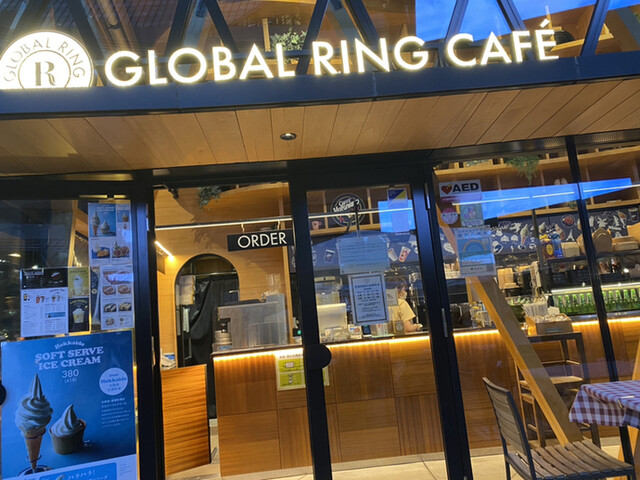 『一変した街』by 野良犬さん : グローバル リング カフェ （GLOBAL RING CAFÉ） - 池袋/カフェ [食べログ]