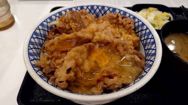 『石津川駅近くの店舗で牛丼特盛を頂きました』by りゅう17 : 吉野家 堺石津川店 - 石津川/牛丼 [食べログ]