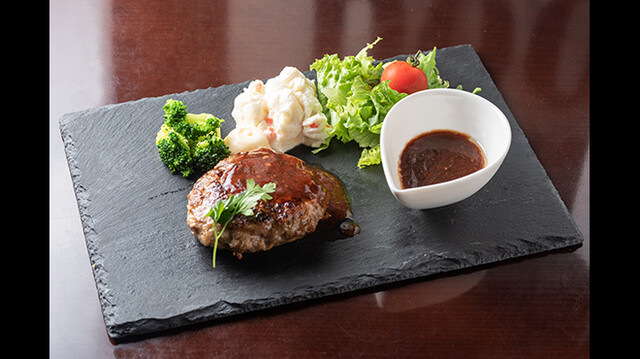 MEAT＆BEER Good Luck （グッドラック） - 広瀬通/スポーツバー | 食べログ