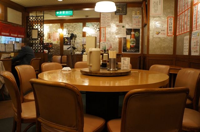 内観写真 : 南海飯店 ハイハイ店 - 大阪上本町/中華料理 | 食べログ