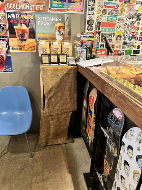 内観写真 : ストリーマー コーヒーカンパニー SHIBUYA （STREAMER COFFEE COMPANY） - 渋谷/カフェ | 食べログ