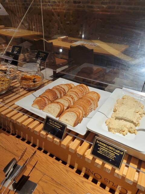 FROMA YORKYS CHEESE RESTAURANT&BAR - 三宮・花時計前/チーズ料理 | 食べログ