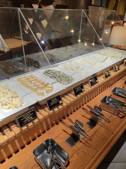 FROMA YORKYS CHEESE RESTAURANT&BAR - 三宮・花時計前/チーズ料理 | 食べログ