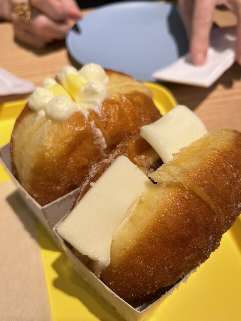 by マドレーヌ姫 : Hello! Donuts （ハロー ドーナッツ） - 新大久保/ドーナツ [食べログ]