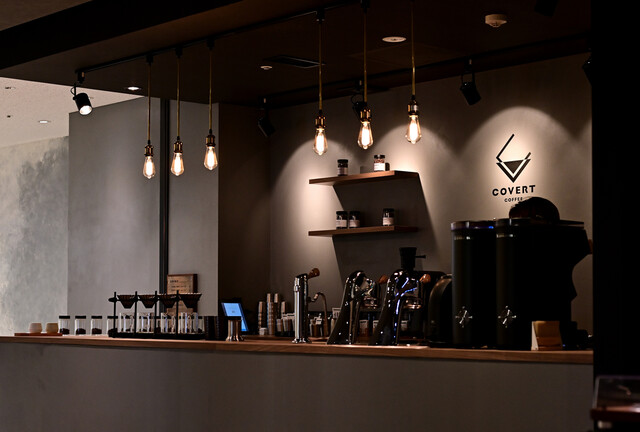 COVERT COFFEE （コバート コーヒー） - 新宿/カフェ | 食べログ