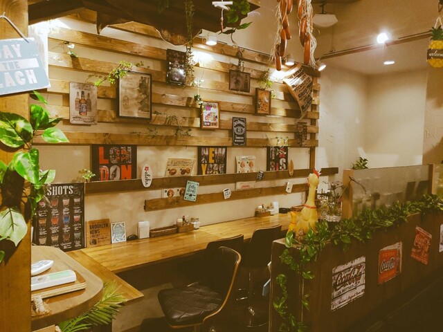 座席 : NIKU CAFE 頂 - 恵那/カフェ | 食べログ