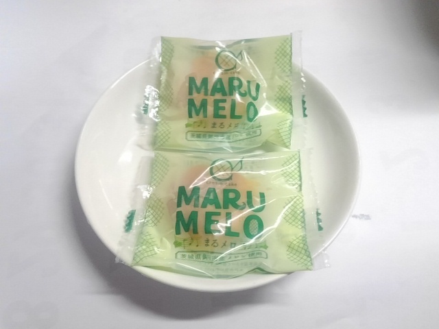 『茨城メロンのさわやかな饅頭』by ルーキー38 : 亀印本舗 エクセルみなみ店 - 水戸/和菓子 [食べログ]