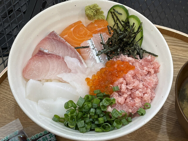 nanchi （ナンチ）のご予約 - 広島/海鮮丼 | 食べログ