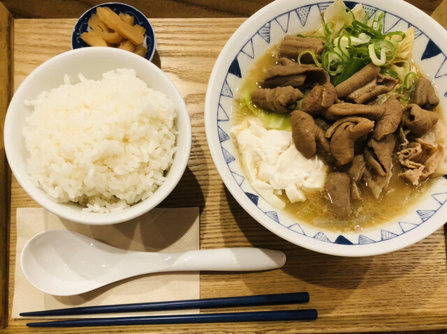 料理写真 : 野菜を食べるごちそうとん汁 ごちとん ホワイティうめだ店 - 東梅田/定食・食堂 | 食べログ