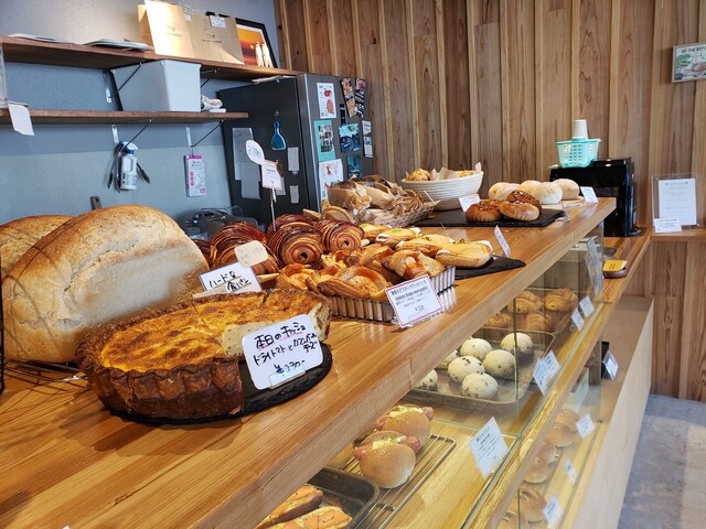 THE KEY BAKERY （ザ キー ベーカリー） - 本部町/パン | 食べログ