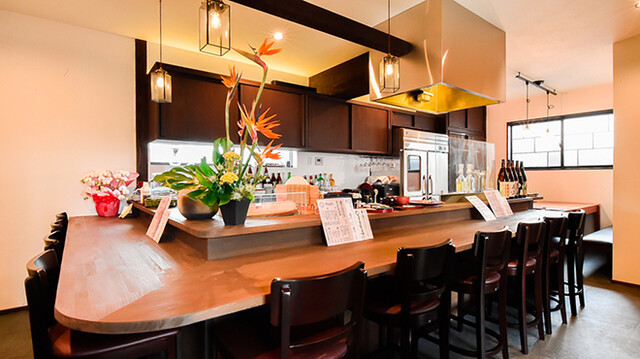 座席 : 0296 （MESHIYA OFUKURO） - 西鉄平尾/おばんざい | 食べログ