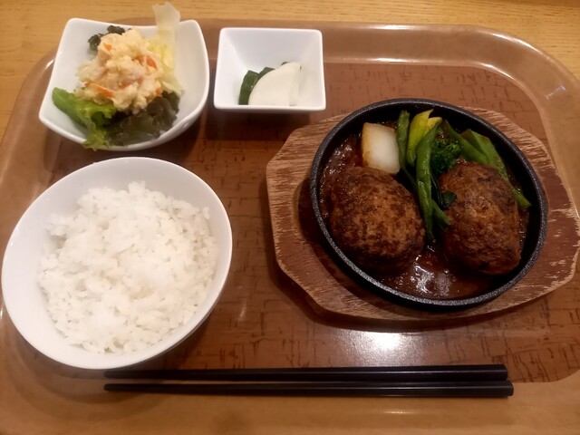 sakuraya （サクラヤ）のご予約 - 福大前/洋食 | 食べログ