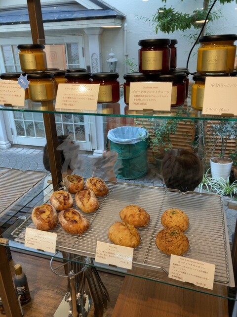 写真 3ページ目 : MONT-NOM （モンノン） - 自由が丘/パン | 食べログ