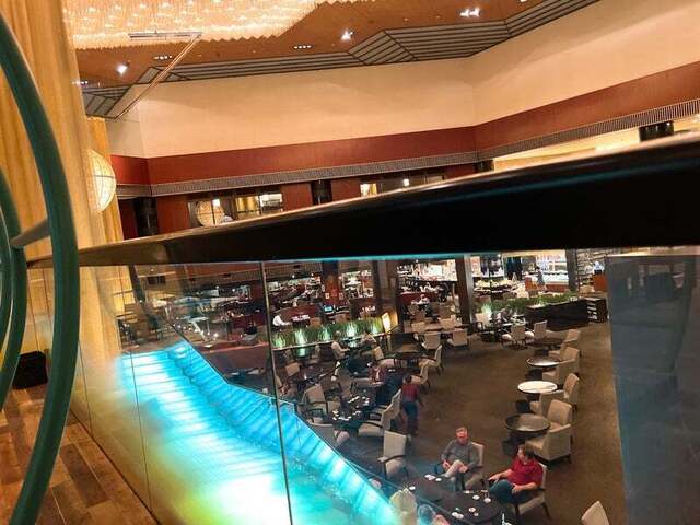 The Champagne Bar by TELMONT （ザ シャンパ ンバー バイ テルモン） - 六本木一丁目/バー | 食べログ