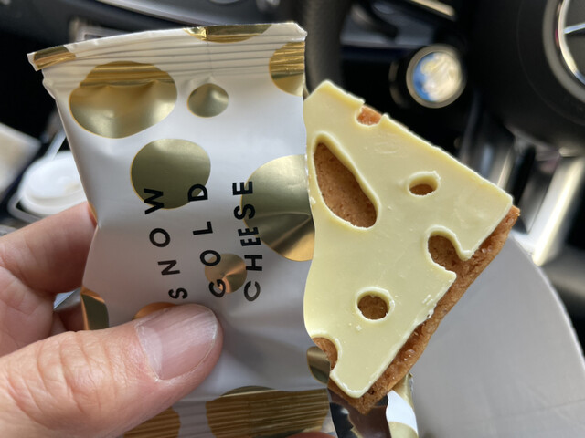 by uranom : SNOW CHEESE （スノー チーズ） - 札幌（JR）/洋菓子 [食べログ]