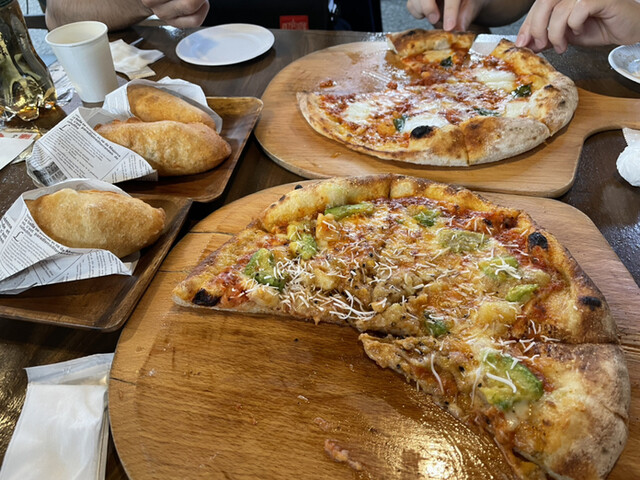 Boi Boi Pizza （ボイ ボイ ピッツァ） - 高畑/ピザ | 食べログ