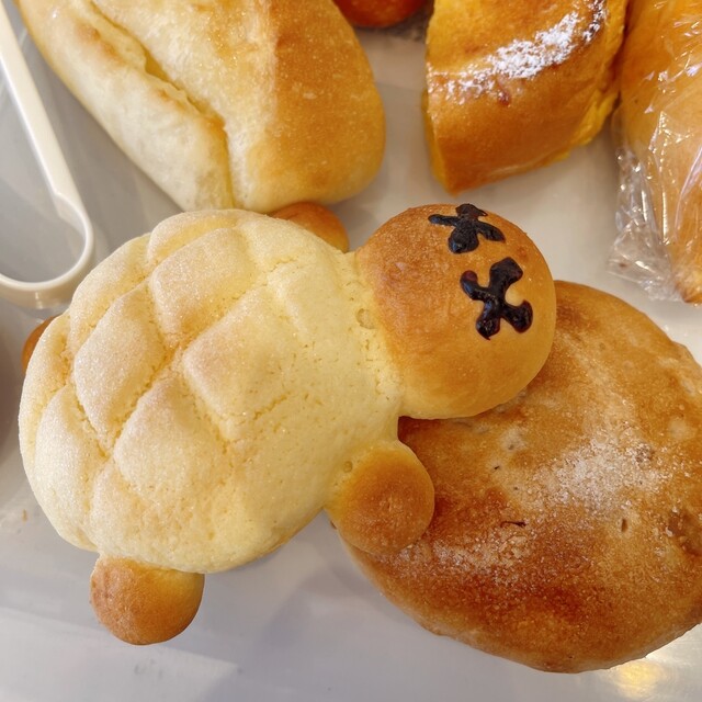 SUMOMO BAKERY 大阪門真店 （スモモ ベーカリー） - 古川橋/パン | 食べログ