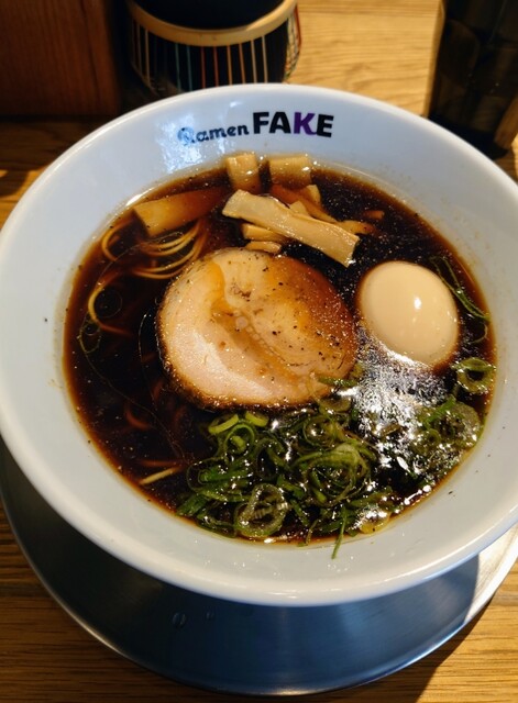 Ramen FAKE （ラーメン フェイク） - 新静岡/ラーメン | 食べログ