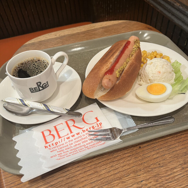 写真 2ページ目 : BERG （BEER＆CAFE BERG） - 新宿/カフェ | 食べログ
