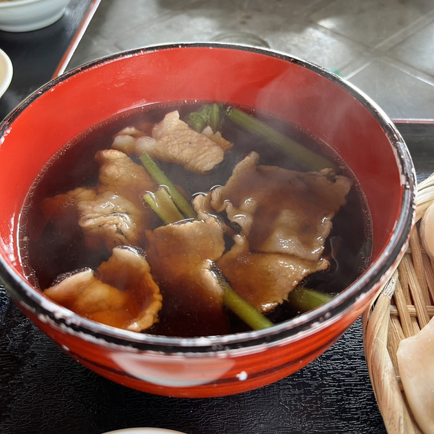 『魅惑の超極太麺』by Tommy_ramen : 鈴や - 印旛日本医大/うどん [食べログ]