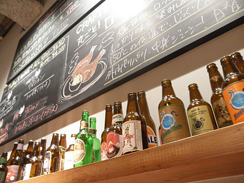 内観写真 : クラフトビアマーケット 神保町店 （CRAFT BEER MARKET） - 神保町/ダイニングバー | 食べログ