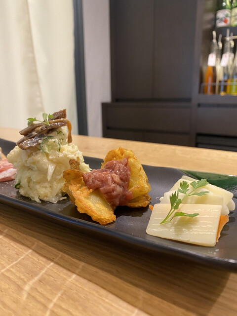 TASU＋ （TASU⁺/タスプラス） - 東京/日本酒バー/ネット予約可 | 食べログ