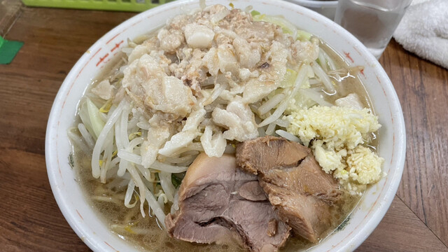 『初訪問！二郎らしい接客に人外の美味さ』by hikiy : ラーメン二郎 品川店 （らーめんじろう） - 北品川/ラーメン [食べログ]