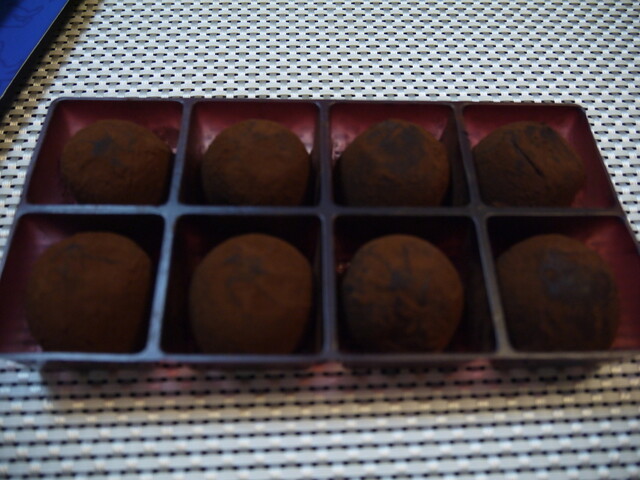 『生トリュフ＆シュークロッカン最高！！！』by ヤシュラン☆ : フォルテシモ アッシュ （FORTISSIMO H） - 池下/ケーキ [食べログ]