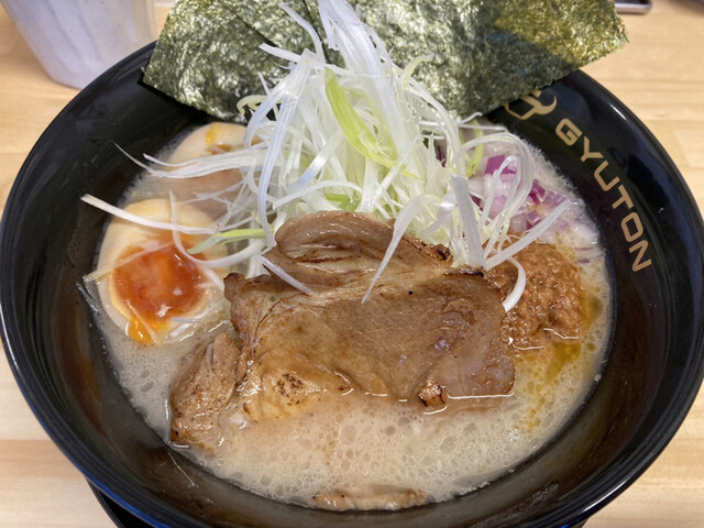 GYUTON （ギュウトン） - 聖蹟桜ケ丘/ラーメン | 食べログ