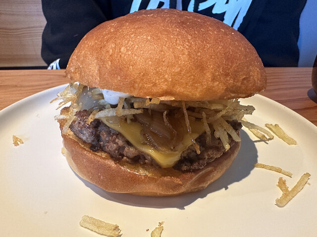 写真 : Gui's Burger （ギーズ バーガー） - 芦屋（阪神）/ハンバーガー | 食べログ