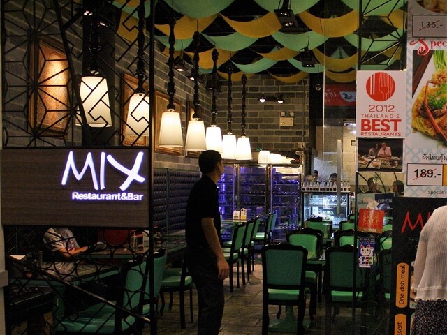 Mix Restaurant and Bar - プルンチット駅 / ナナ駅 / アソーク駅周辺/タイ料理 | 食べログ