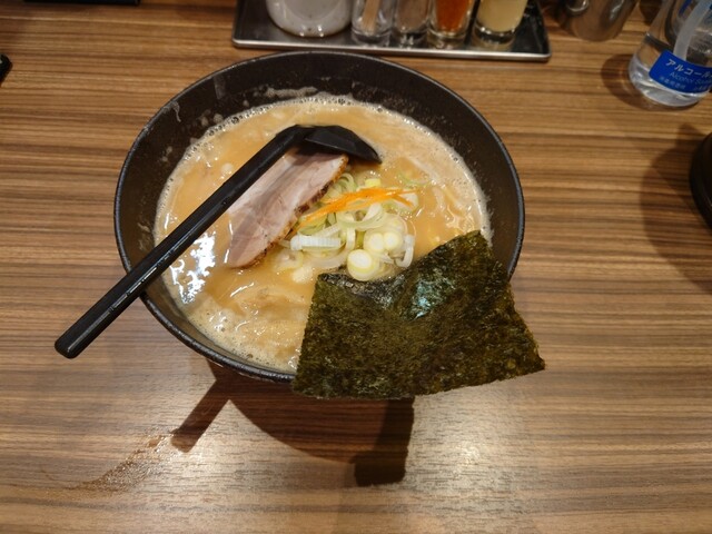 北海道らーめん奥原流 久楽 本店 （おくはらりゅう くら） - さっぽろ（札幌市営）/ラーメン | 食べログ